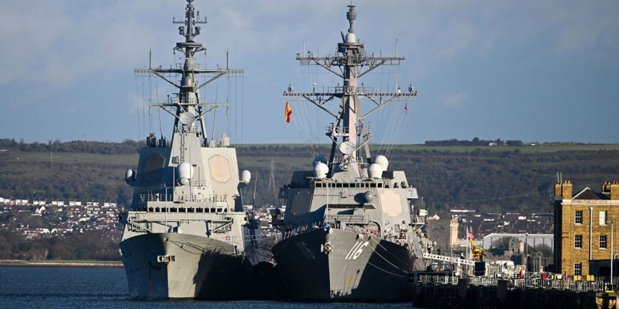 US destroyer shoots down Yemeni drone headed toward American forces in ...