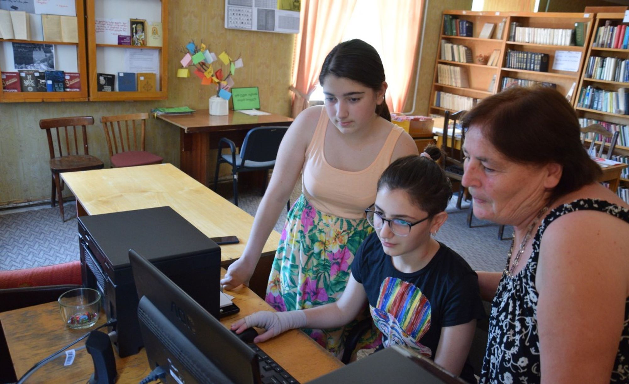 Small-Town Librarians In Georgia Slip Drag Book Into Program For 6-Year ...